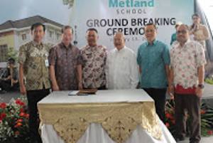 metland school - HousingEstate