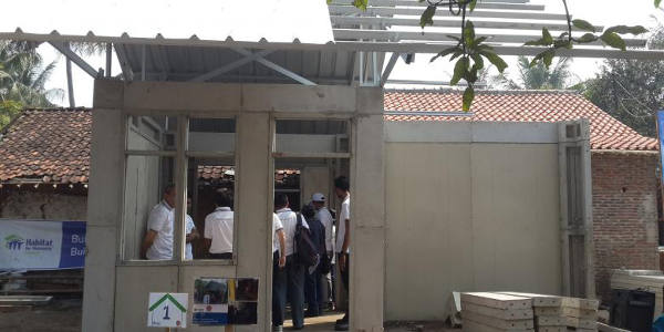 Risha, Rumah Instan Murah dan Bagus, Kenapa Tidak Untuk Rumah Rakyat
