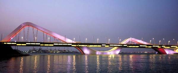 Sepuluh Karya Terbaik Zaha Hadid